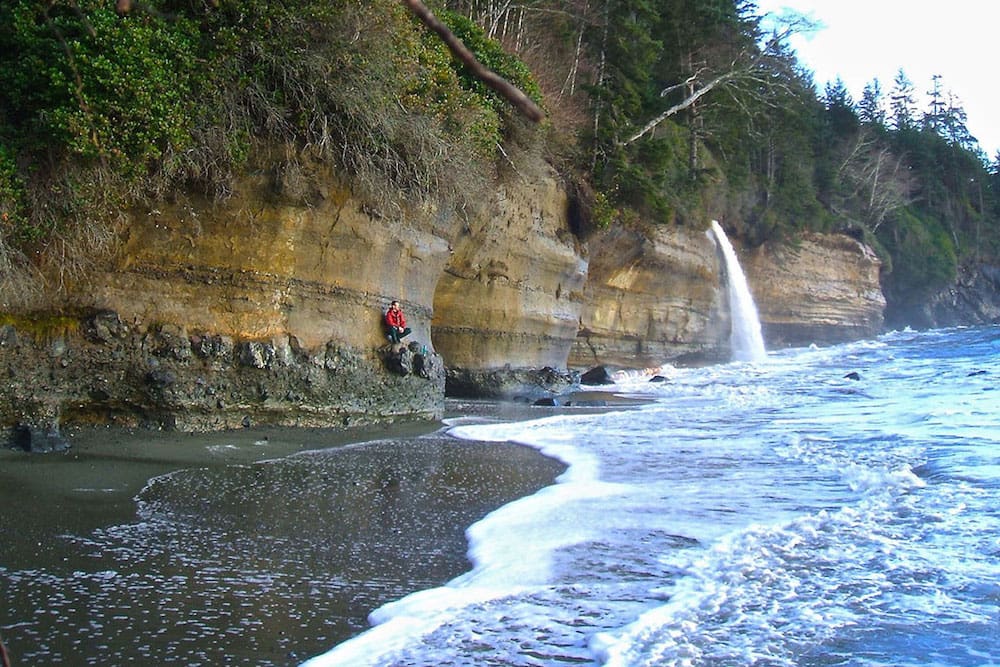 Mystic Beach - Handsome Dan Enterprises